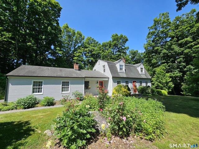 30 Park Rd, Woodbury, CT 06798