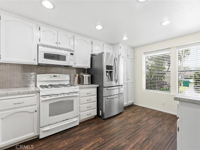 30 Park Vista
