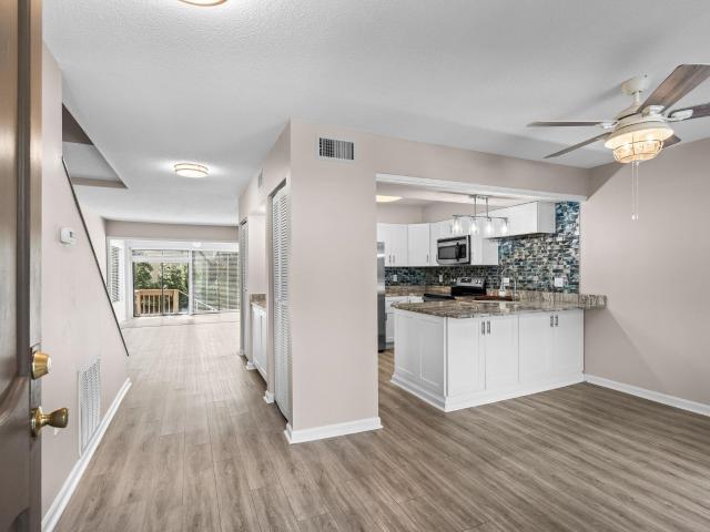 30 Peter Horry Ct. 182