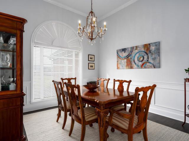 30 Picketts Circle