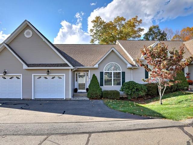30 Prosperity Ct Unit 8, Southington, CT 06489