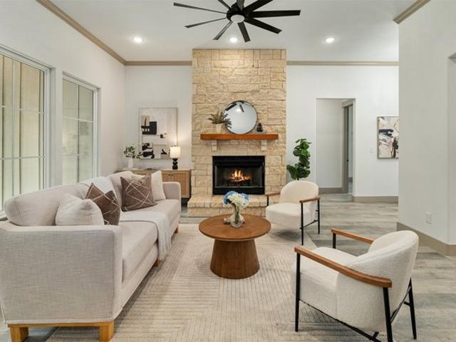 30 Rainbow Dr, Star Harbor, TX 75148