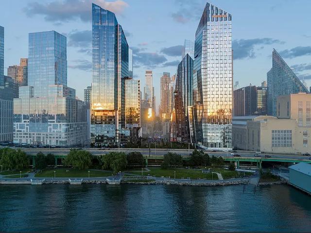 30 Riverside Blvd, New York, NY