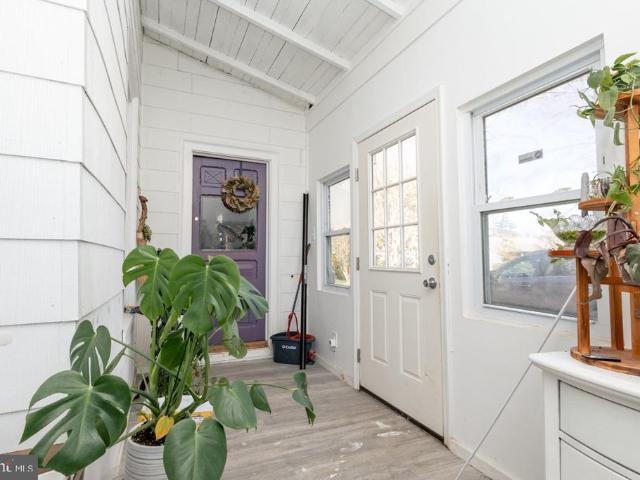 30 Rockville Road