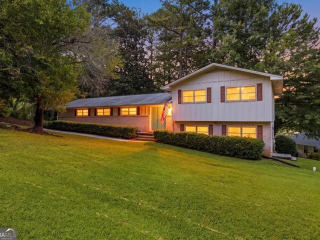 30 Rosedale St, Toccoa, GA 30577