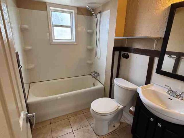 30 S Grandview 2 Bedroom Apartment for Rent at 30 S Grandview Ave, Daytona Beach, FL 32118
