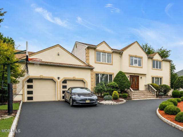 30 Scott Drive