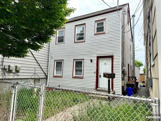 30 Searing Ave, East Newark, NJ 07029