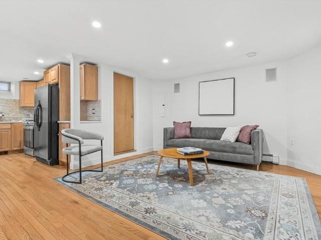 30 Second St, Unit B, Cambridge, MA 02141 | MLS #73473 | Compass