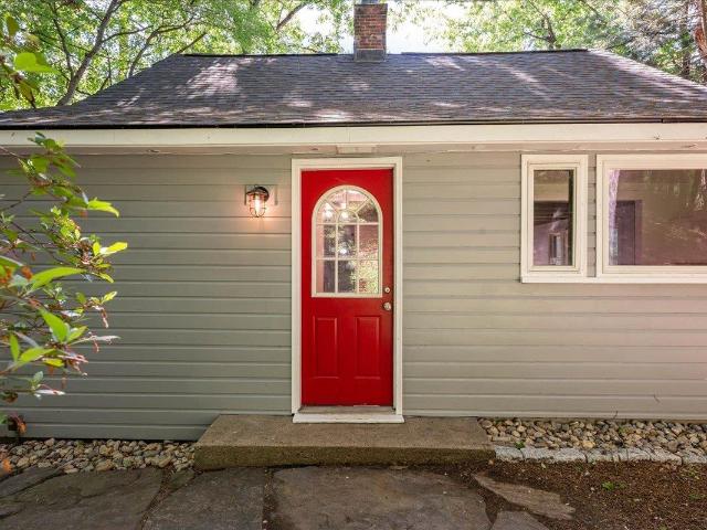 30 Silver Hill Park