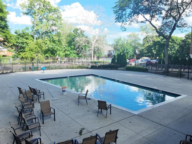30 South Cole Avenue 5E