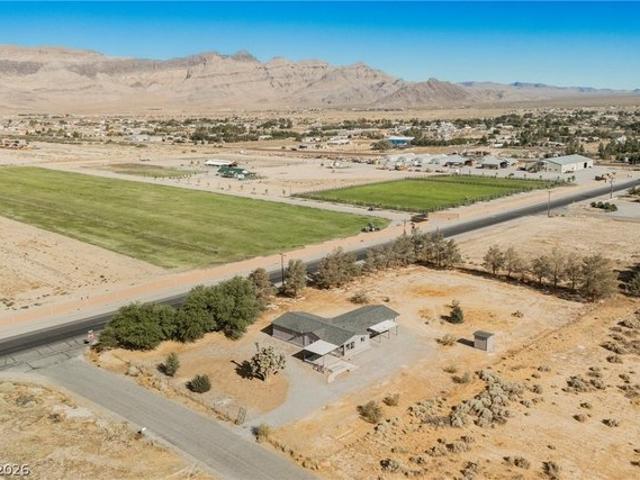30 Sloan St, Pahrump, NV 89060