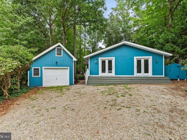 30 Sloop Lane
