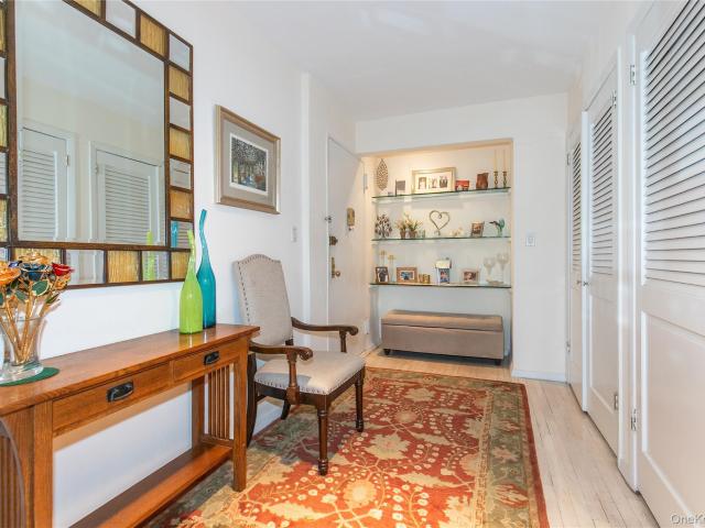 30 Stoner Avenue NW 2 O