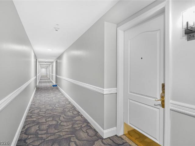 30 Strada Di Villaggio 243