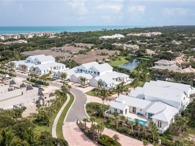 30 Strand Dr, Vero Beach, FL 32963 | MLS #289675