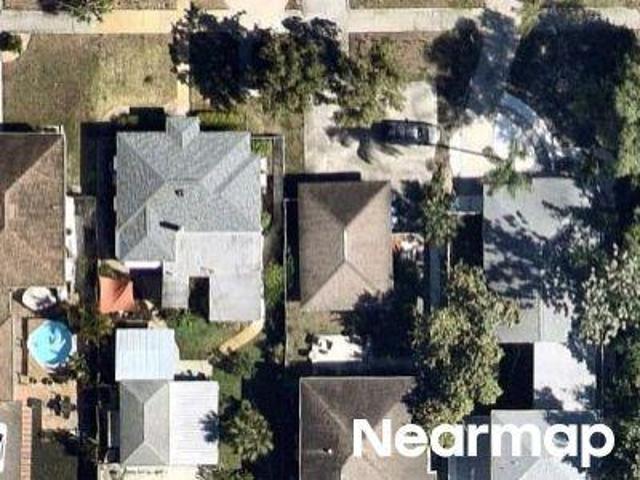 30th Ave N
