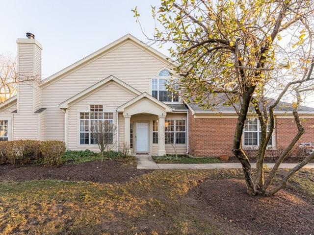 30W013 Juniper Ct, Warrenville, IL 60555
