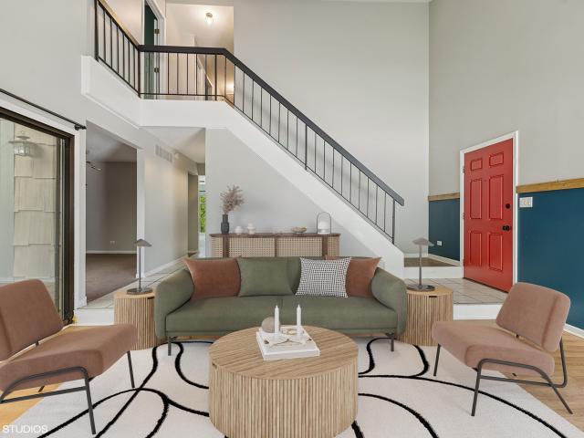 30W151 Arlington Court