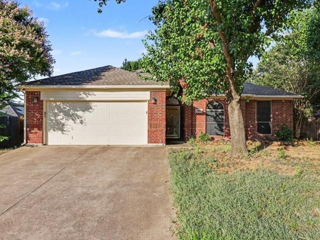 3104 Mulholland Rd, Corinth, TX 76210