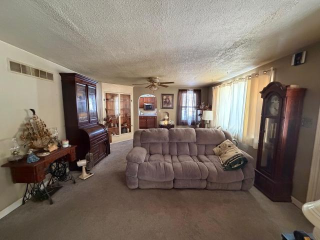 3104 N Us 35