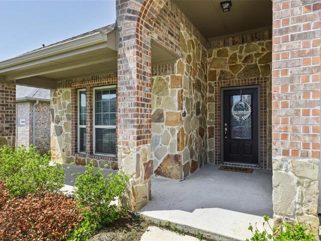 3104 Oak Crest Drive
