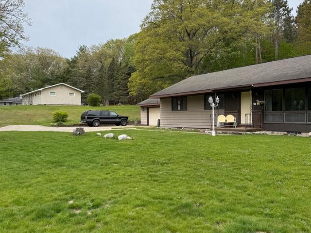 3104 Chippewa Highway