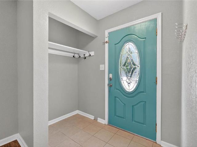 3104 Coach House LN
