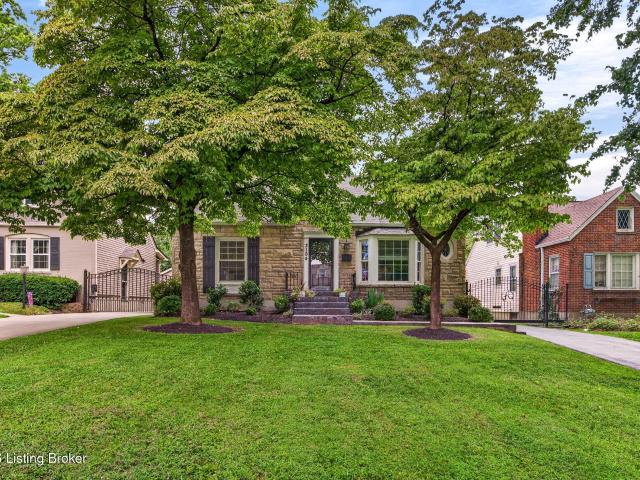 3104 Eagle Pass
