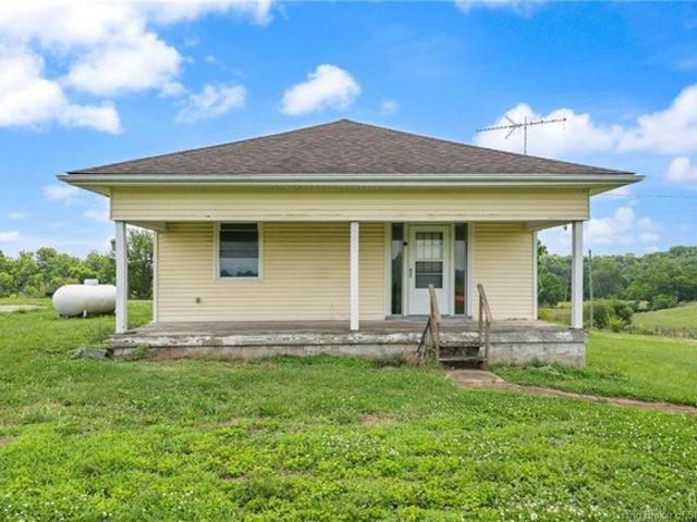 3104 High Jackson Rd, Charlestown, IN 47111