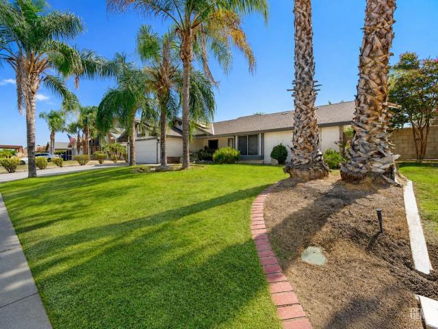 3104 Holbrook Street