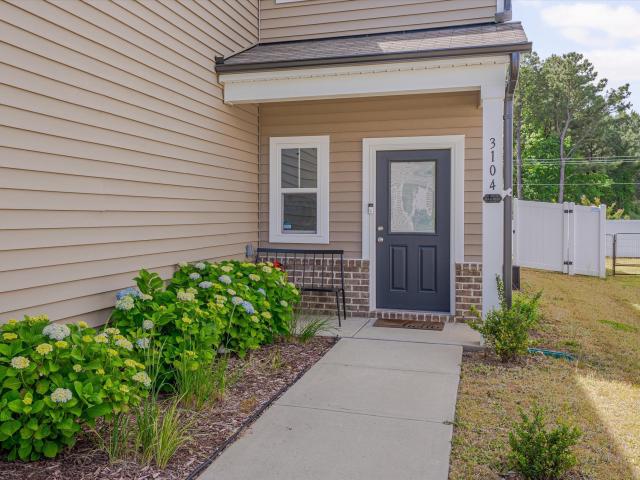 3104 Lake Barkley Way