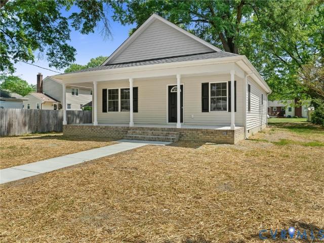 3104 Saint Charles