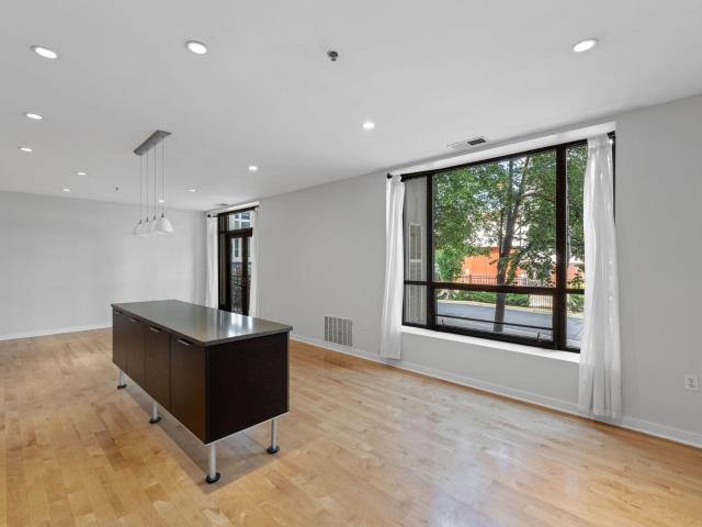3104 W Lake Street # 104