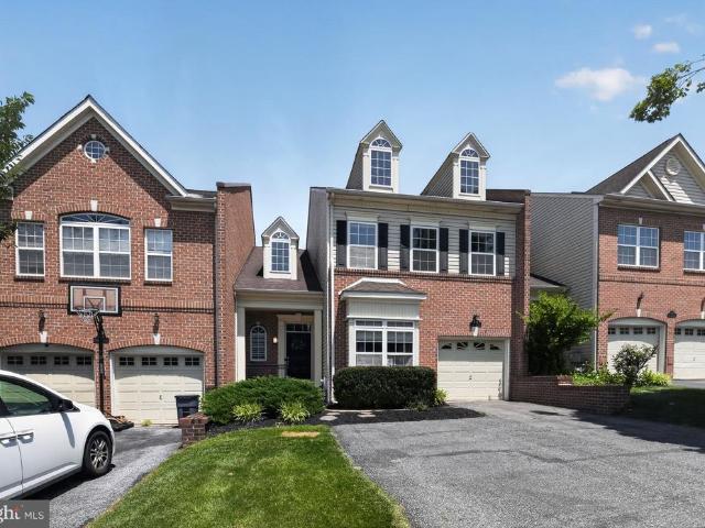 3104 Woods Edge Drive