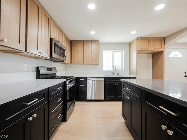 3104 Wright Ave, North Las Vegas, NV 89030