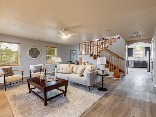 3104 14th Ave SE, Rio Rancho, NM 87124