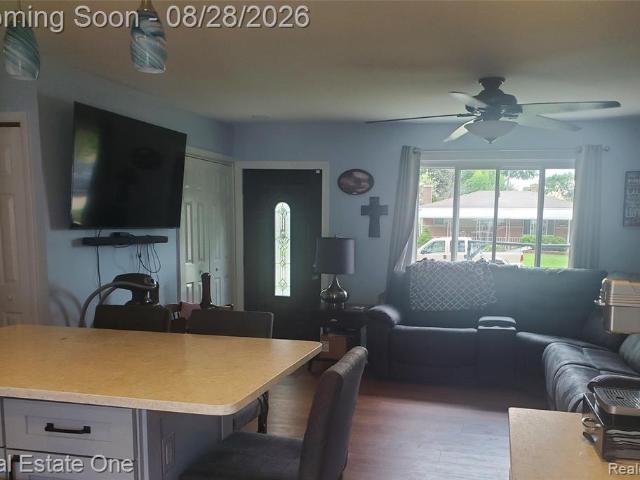 31054 Gardendale Drive