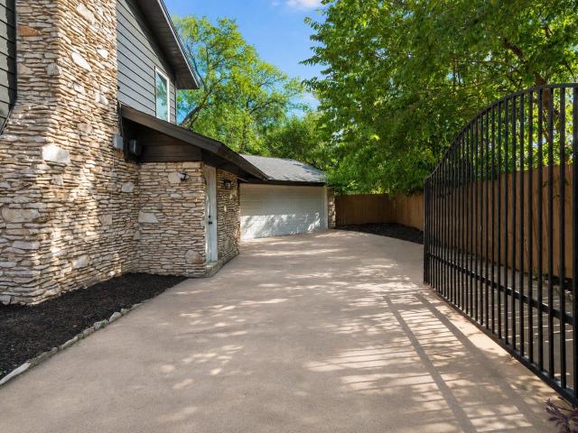 3105 Borden Rd