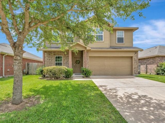 3105 Cambridge Meadows Ln, Dickinson, TX 77539