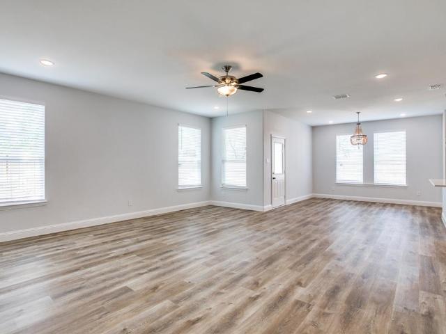 3105 Chihuahua Avenue