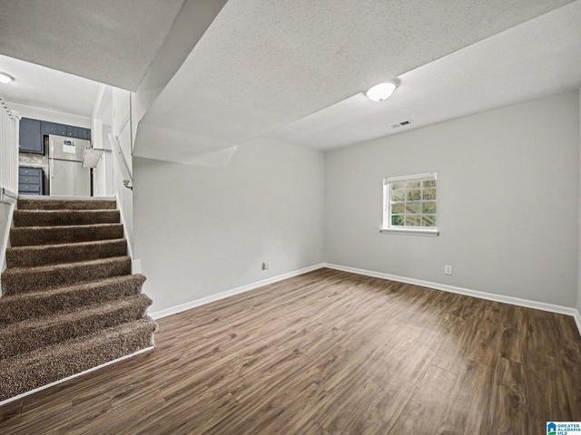 3105 Cobblestone Dr, Birmingham, AL 35215