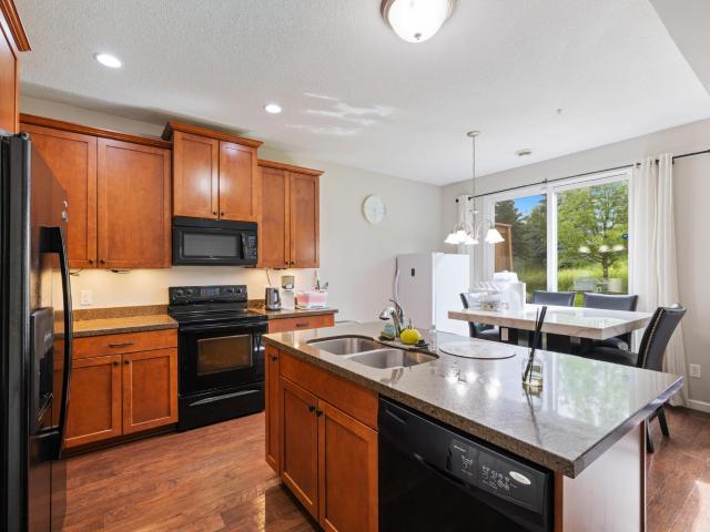 3105 Countryside Bay # C