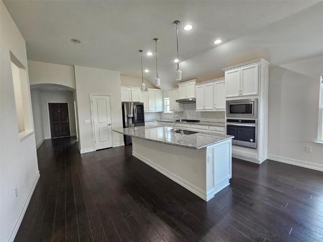 3105 Euclid Way
