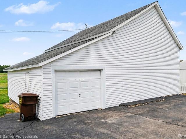 3105 E Dodge Road
