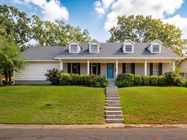 3105 Echo Valley Dr, Little Rock, AR 72227