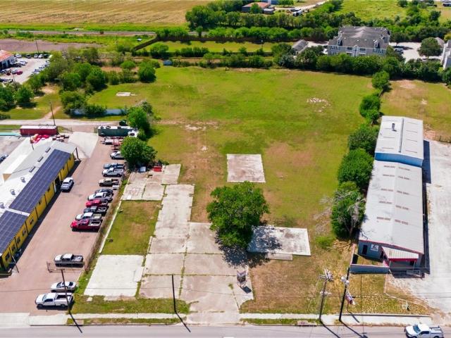 3105 Houston Highway