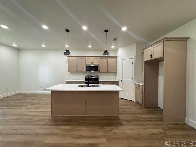 3105 Lynn Drive