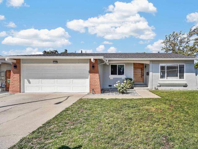 3105 Rowe Pl