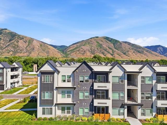 3105 S 225 W Apt 202, Nibley, UT 84321